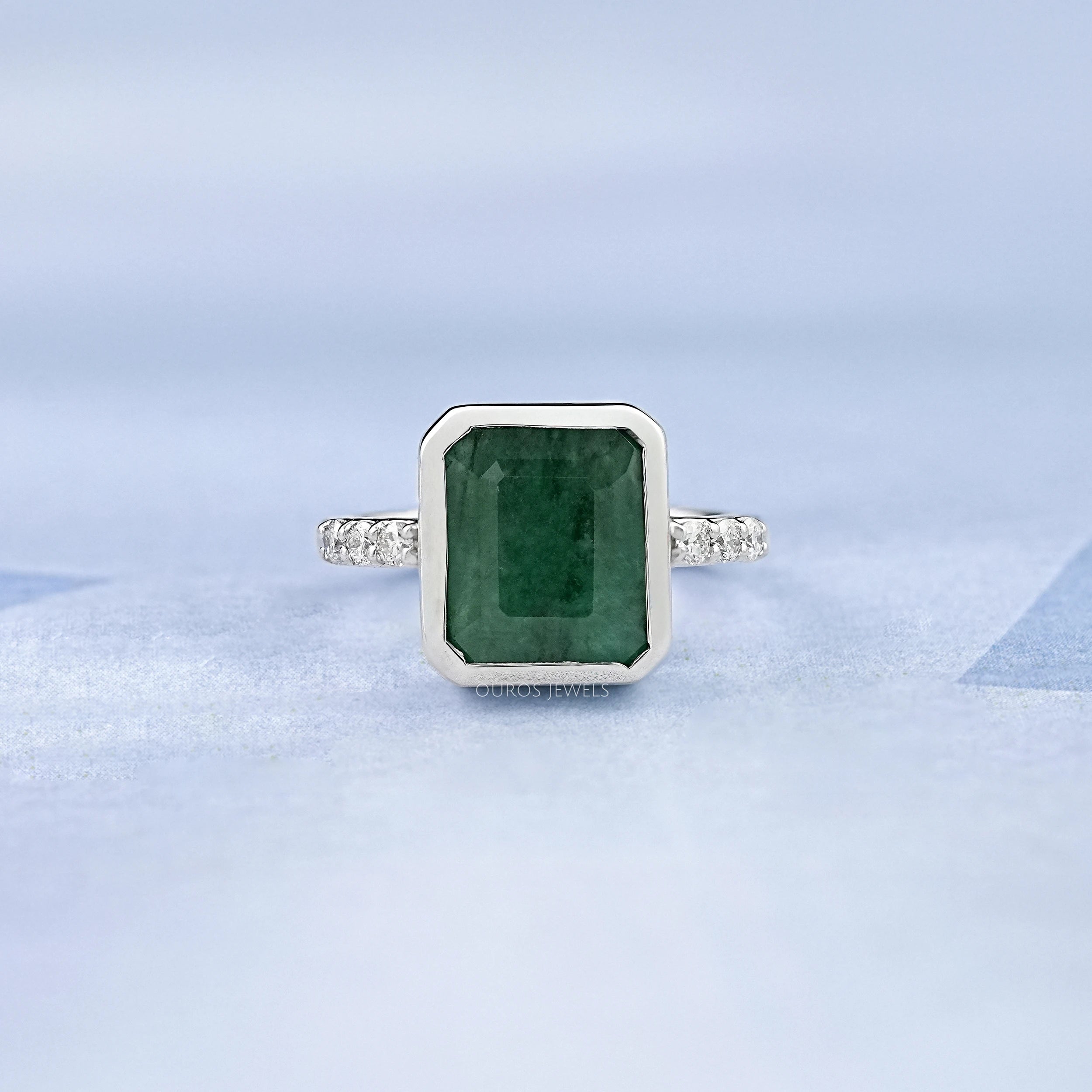 Asscher Cut Emerald Gemstone Bezel Set Ring – Ouros Jewels