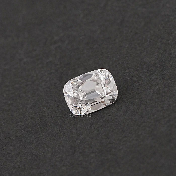 Cushion Cut Diamond in Old Mine | Ouros Jewels