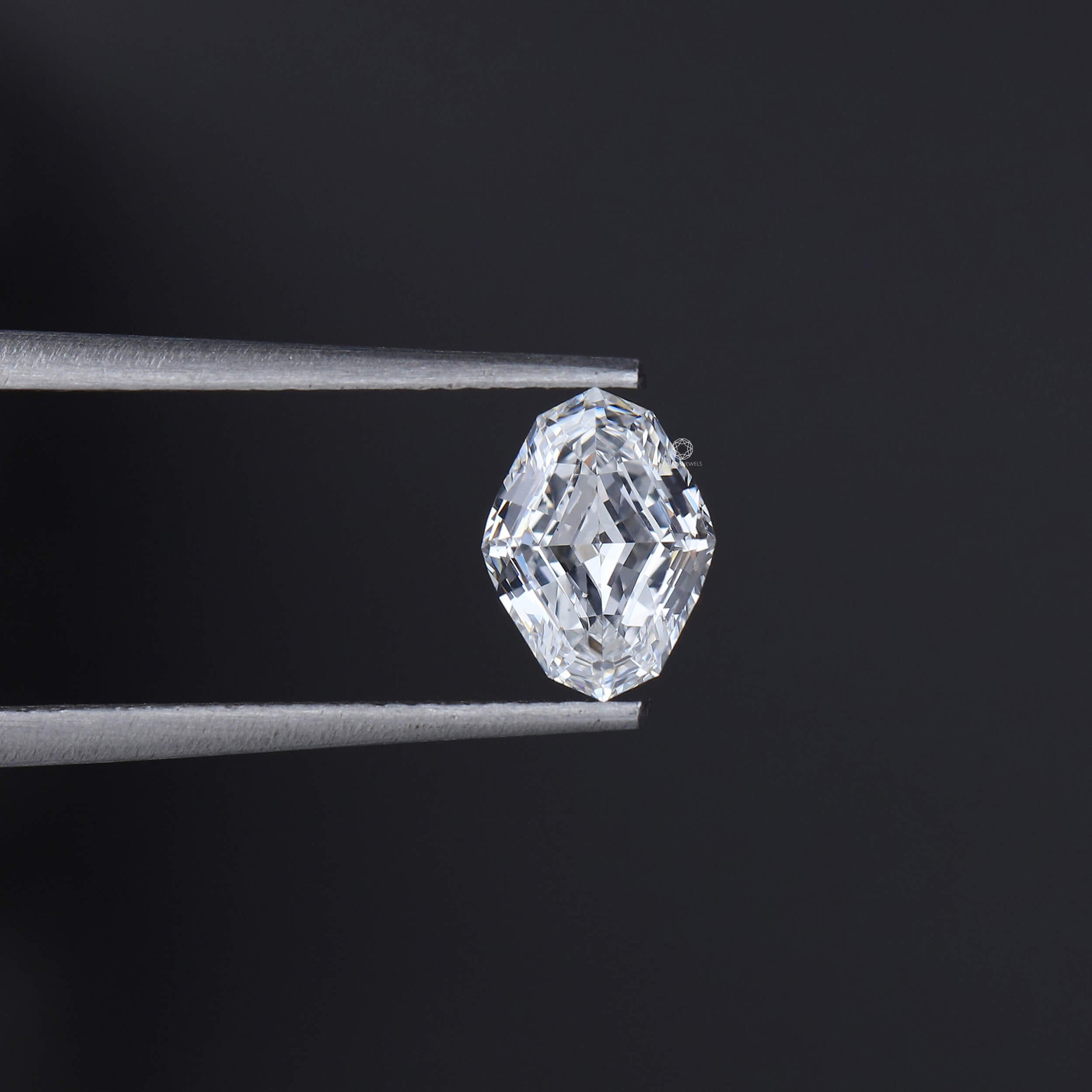 Antique Lozenge Step Cut Diamond | Ouros Jewels